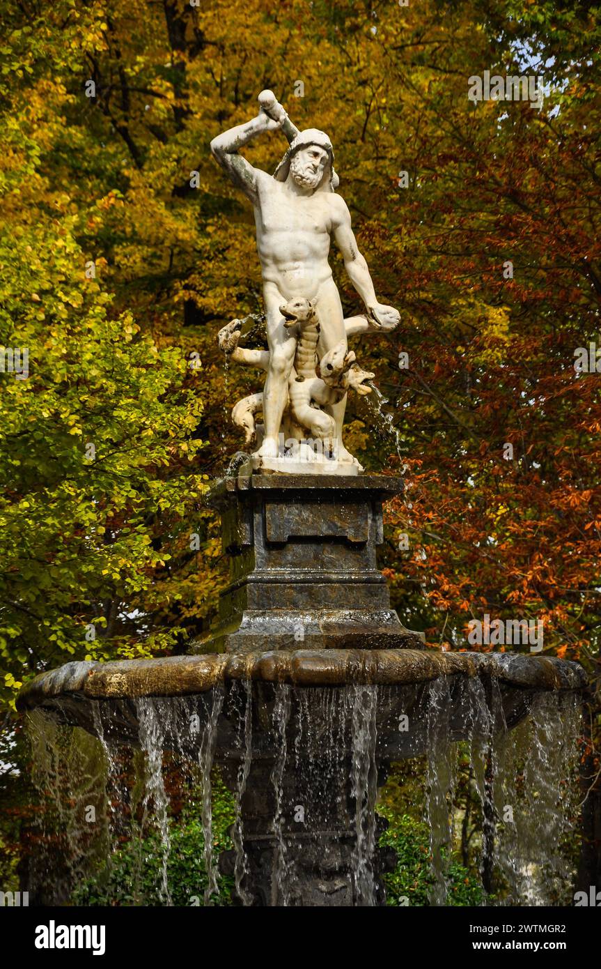 Fountain dedicated to the mythological hero Hercules in the Garden of ...