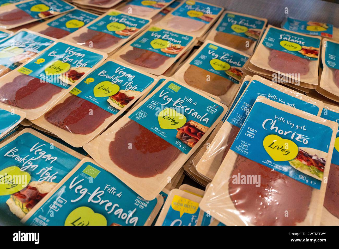 The biannual food fair of Alimentaria-Hostelco begins at the Fira de ...
