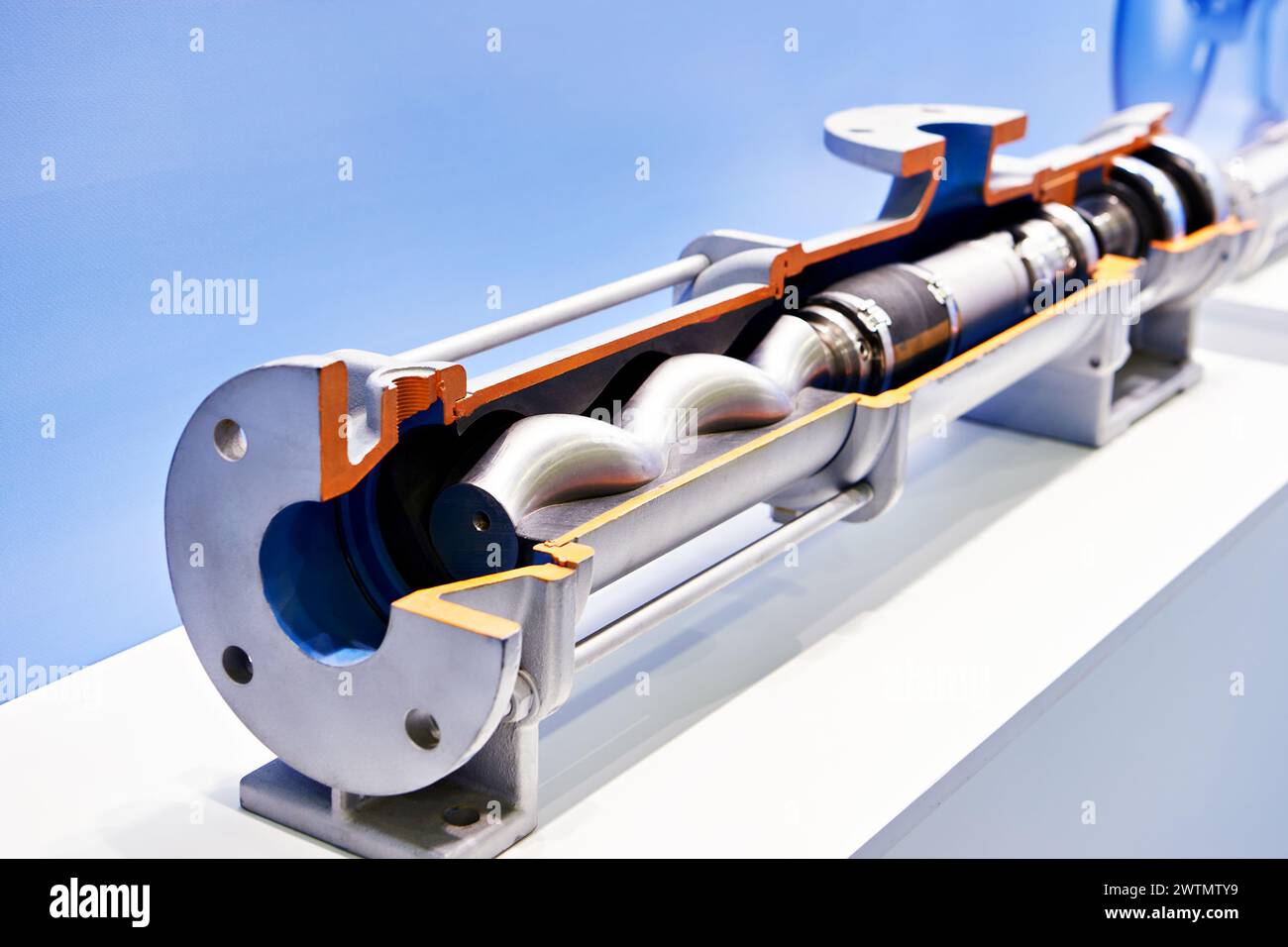 Screw pump cross section exhibition Stock Photo - Alamy