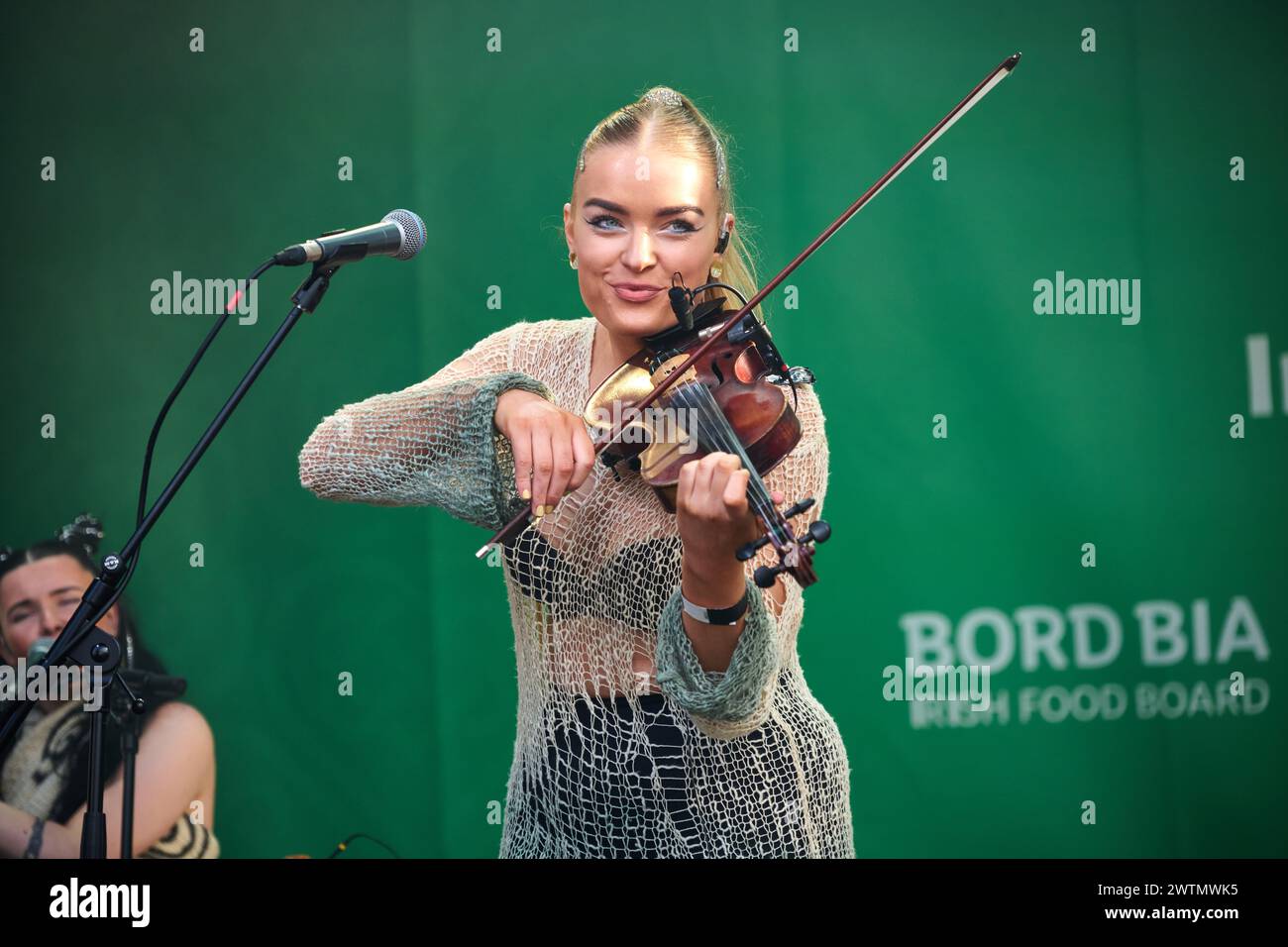 London, England, UK. 17th Mar, 2024. Biirds performing during Londons ...