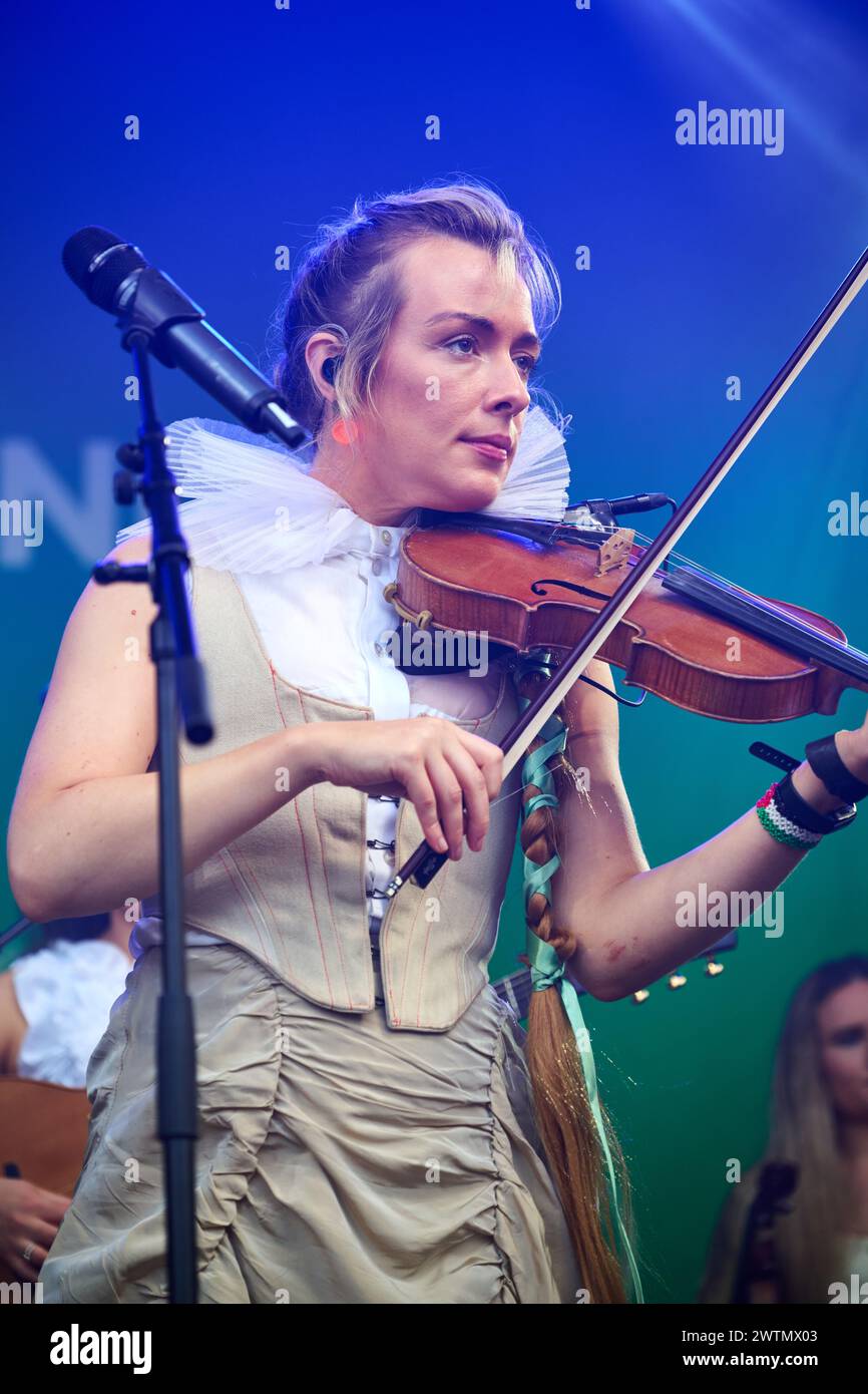 London, England, UK. 17th Mar, 2024. Biirds performing during Londons ...