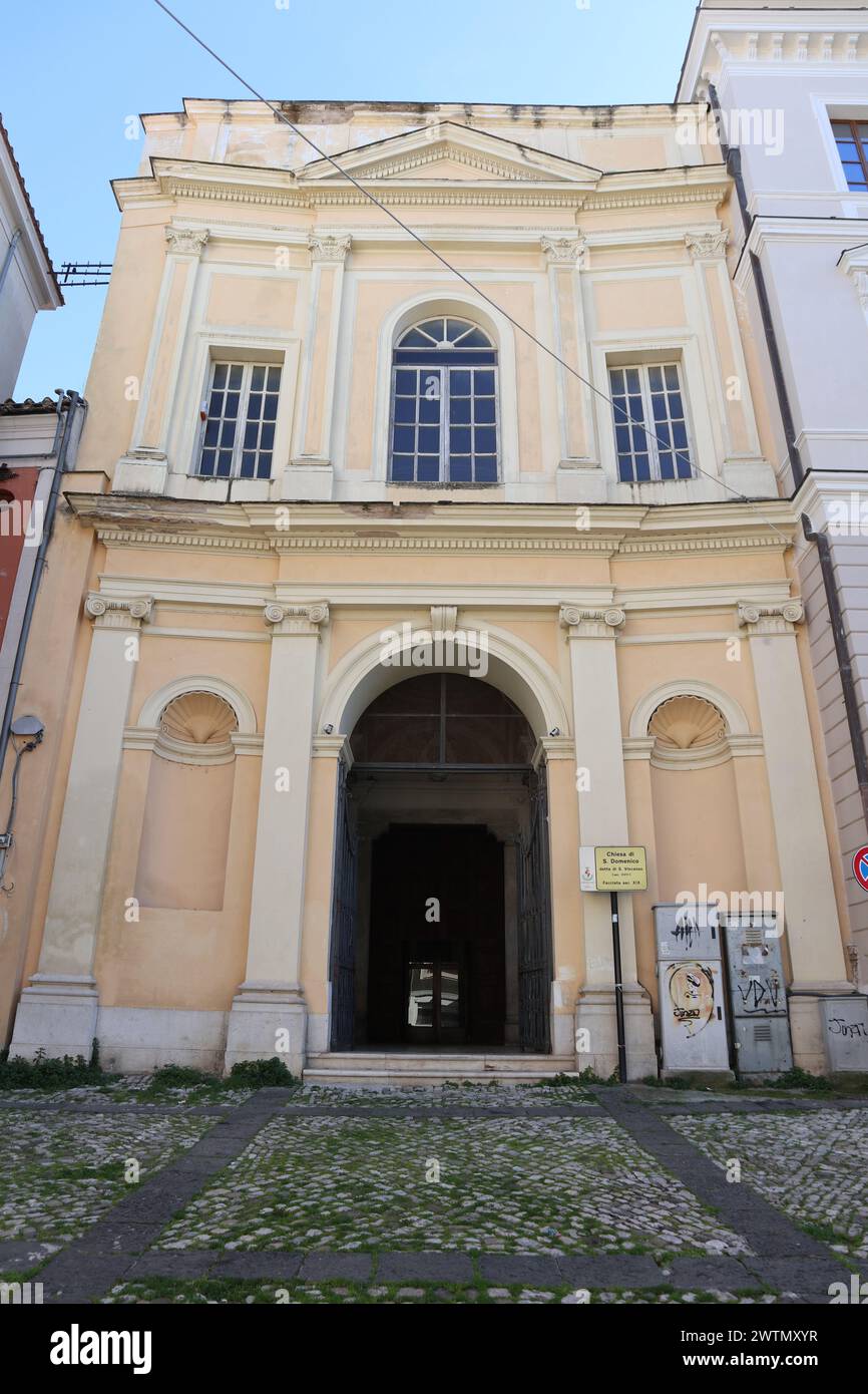 Benevento - Facciata della Chiesa di San Domenico Stock Photo - Alamy