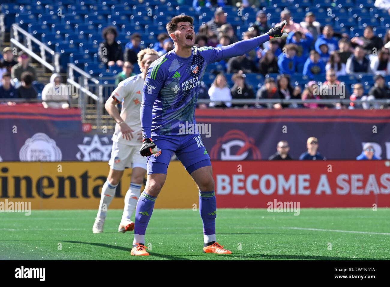 Foxborough, Mass. 17th Mar, 2024. FC Cincinnati goalkeeper Roman ...