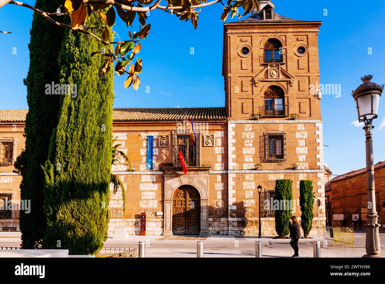 Malaga college hi-res stock photography and images - Alamy