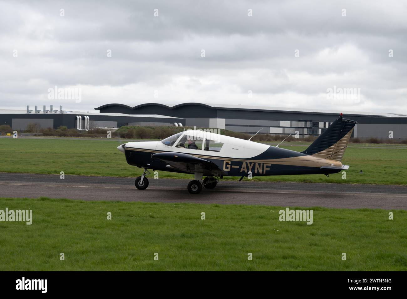 Piper PA-28-140 Cherokee at Wellesbourne Airfield, Warwickshire, UK (G ...