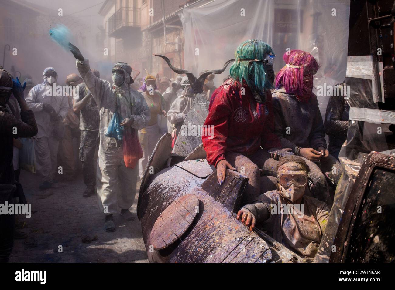 Galaxidi, Greece. 18th Mar, 2024. Revelers take part in the "Flour War ...