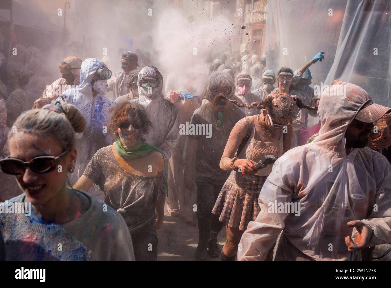 Galaxidi, Greece. 18th Mar, 2024. Revelers take part in the "Flour War ...