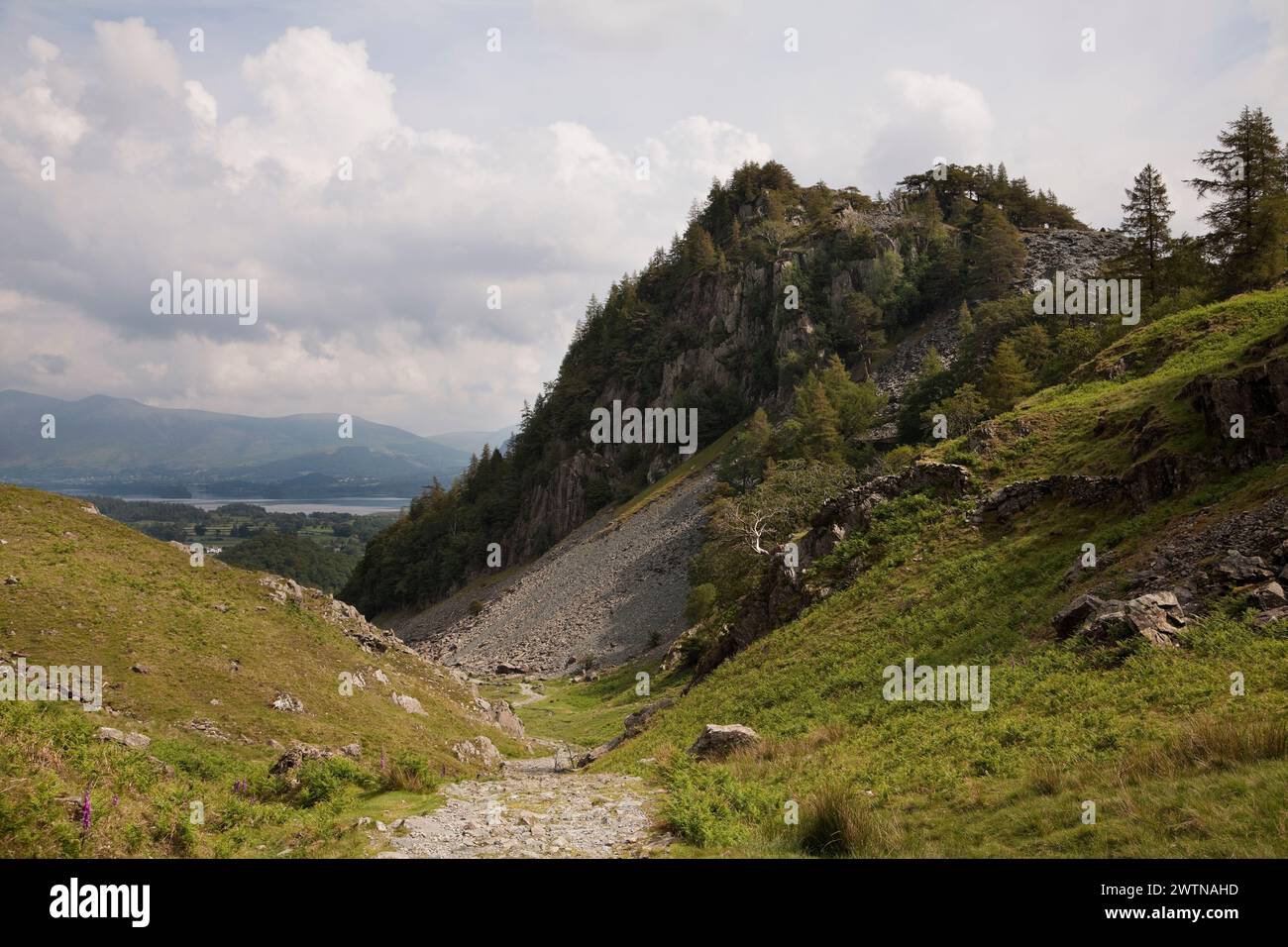 Quarry at castle crag hi-res stock photography and images - Alamy