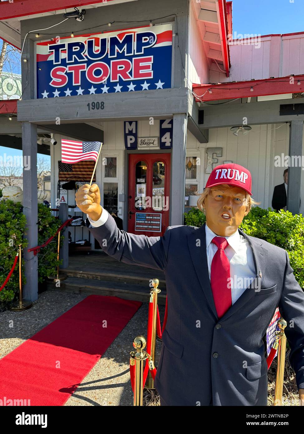 Branson, Missouri - March 11: Donald Trump Store Stock Photo - Alamy