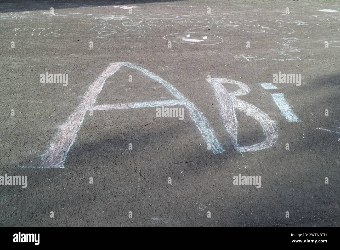 Written abitur hi-res stock photography and images - Alamy