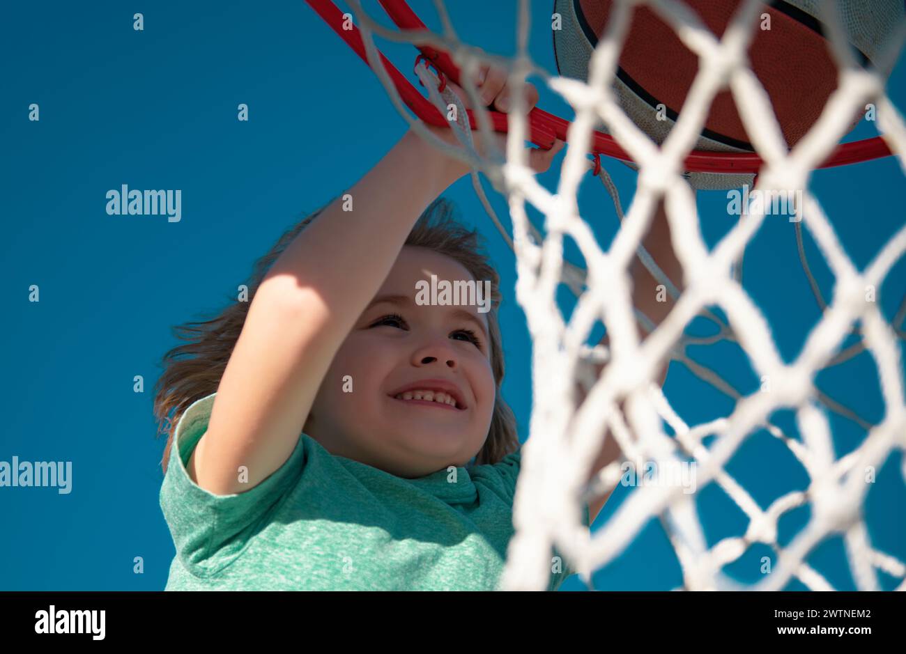 Child slam dunk isolated hi-res stock photography and images - Alamy