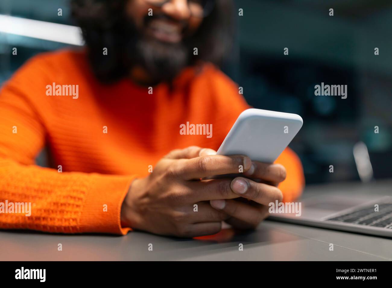 Indian person using the internet hi-res stock photography and images ...