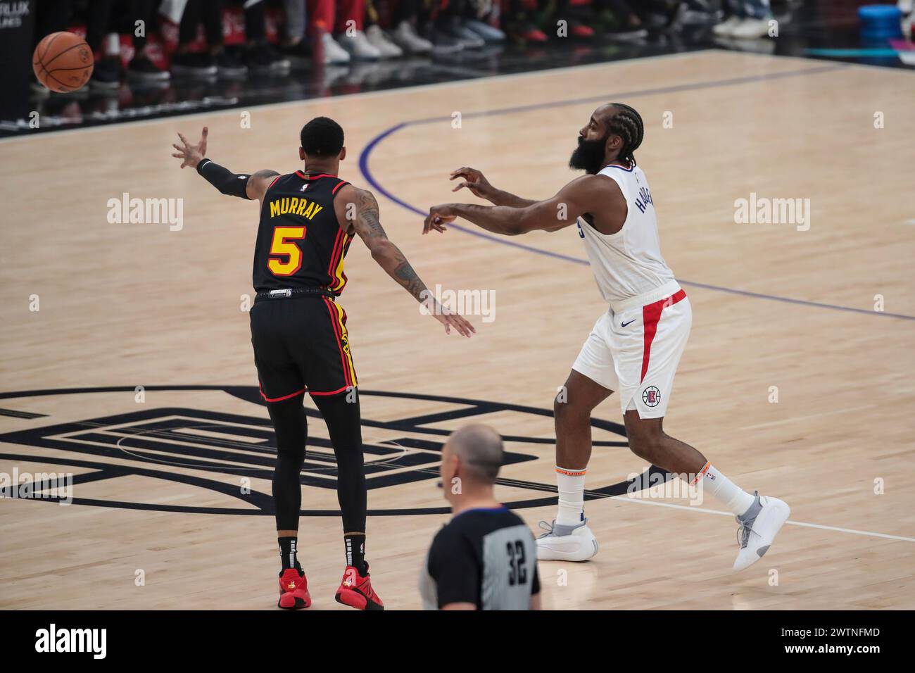LOS ANGELES, CA - MARCH 17: LA Clippers guard James Harden (1) passes ...