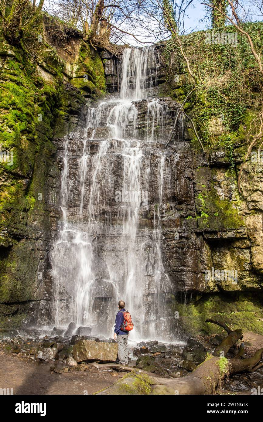 Man person backpacking walking in the English Peak District England ...