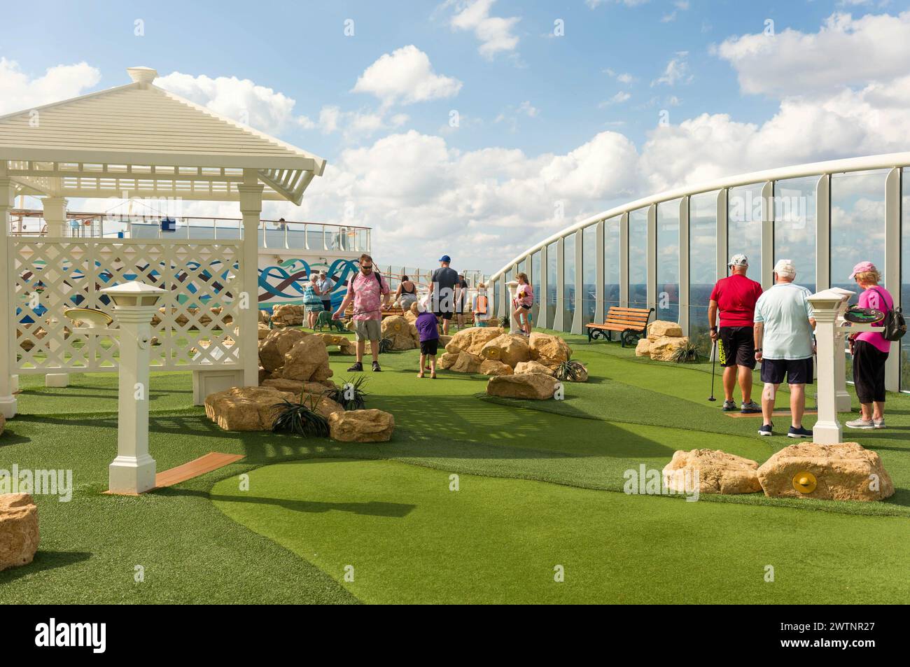 MIAMI, FLORIDA - January 31, 2024: Group led pool games, outdoor fun ...