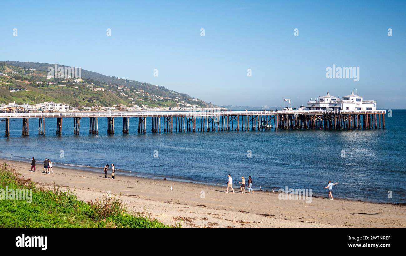 Malibu Pier overlooking Malibu Lagoon State Beach in Malibu, California ...
