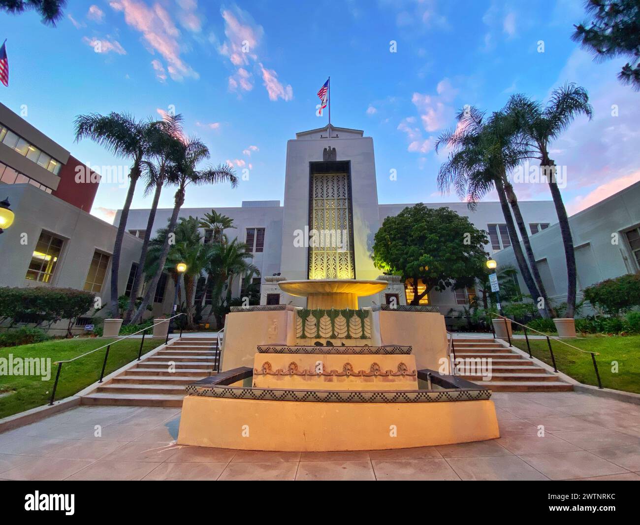 Burbank hi-res stock photography and images - Alamy