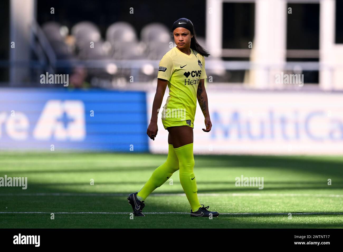Washington Spirit midfielder Croix Bethune (7) looks on during an NWSL ...