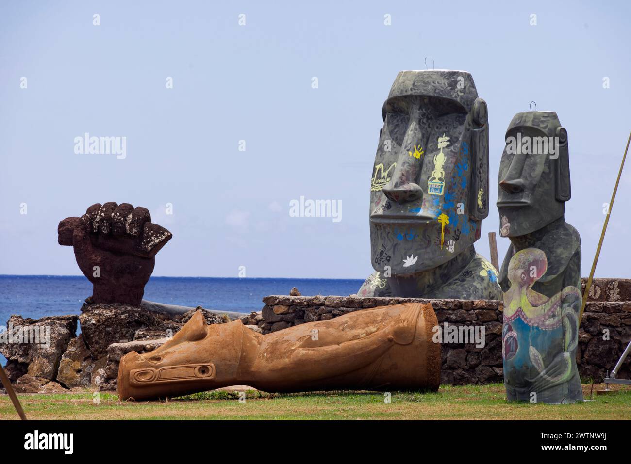 Hanga Roa, Easter Island, Chile. 26th Dec 2023. Hanga Roa, the only ...