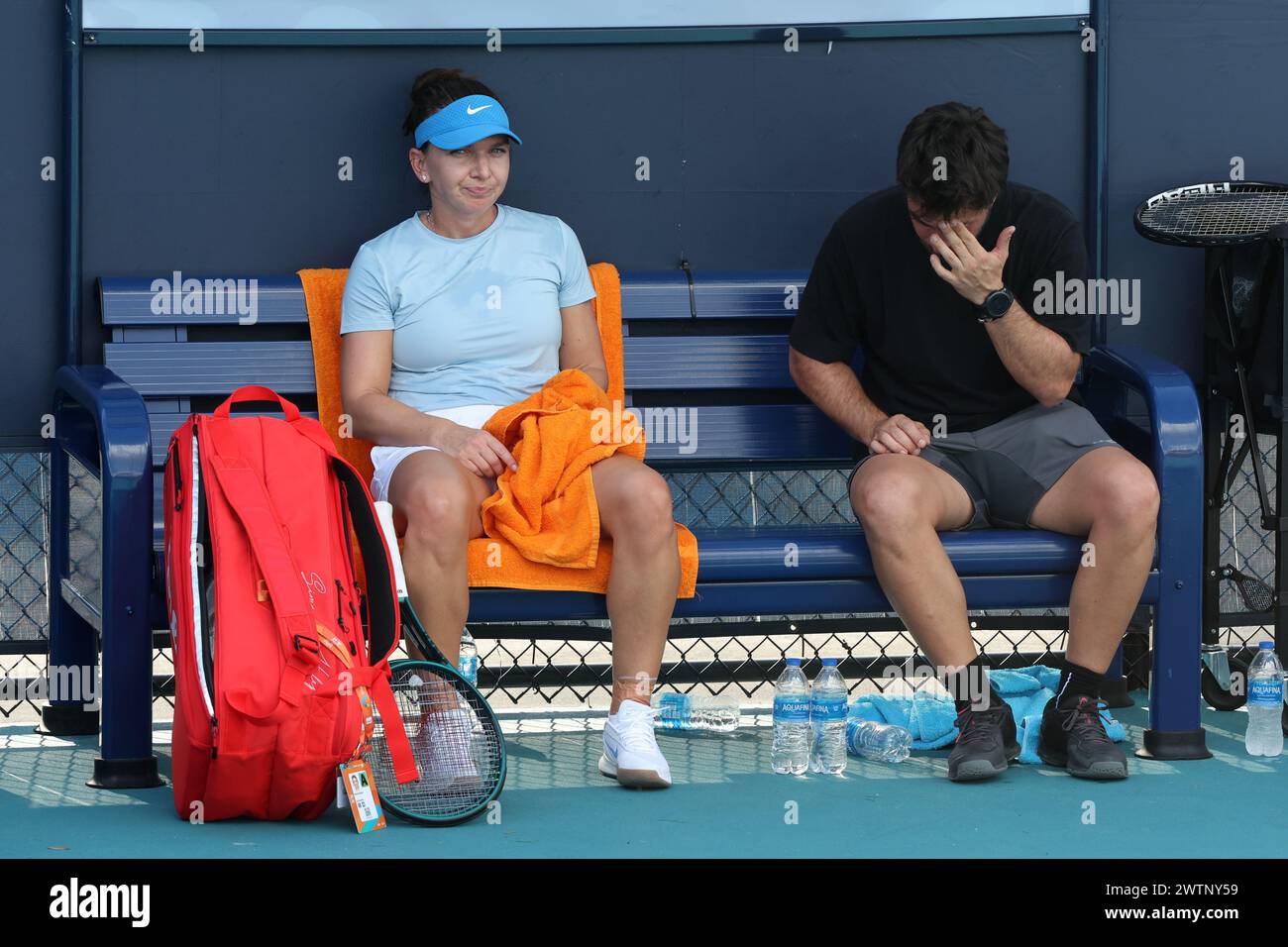 MIAMI GARDENS, FLORIDA - MARCH 18: Simona Halep day 3 of the Miami Open ...