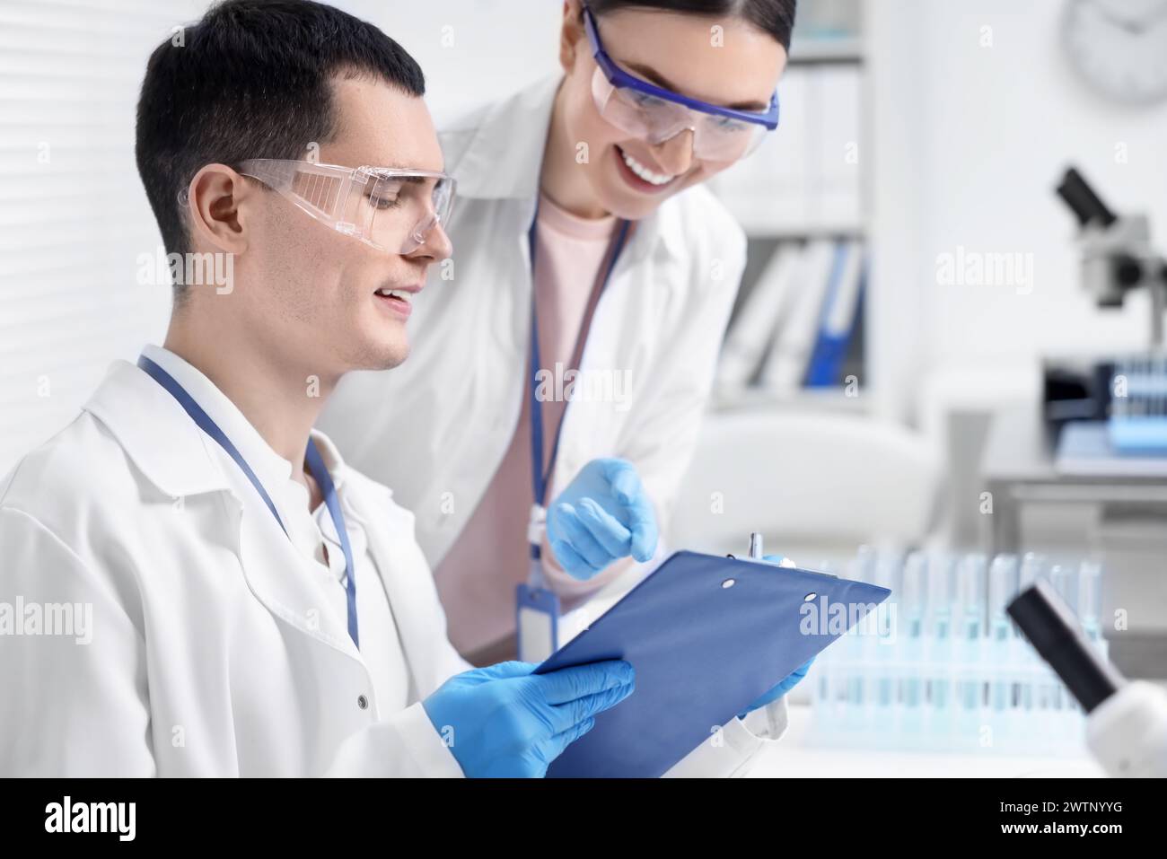 Form analysis hi-res stock photography and images - Alamy