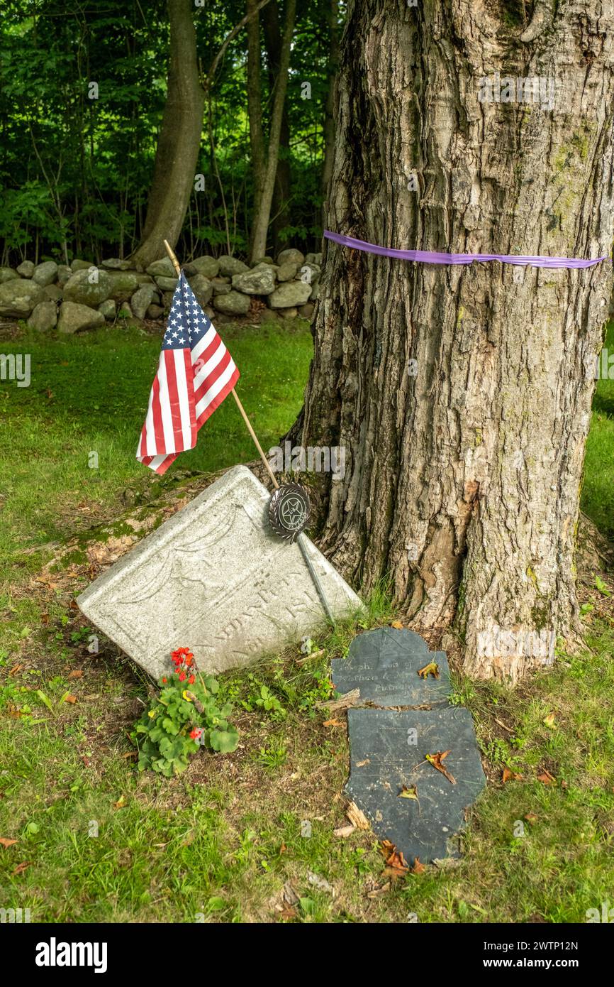 The Wendell Center Cemetery on the Wendell Town Common Stock Photo - Alamy