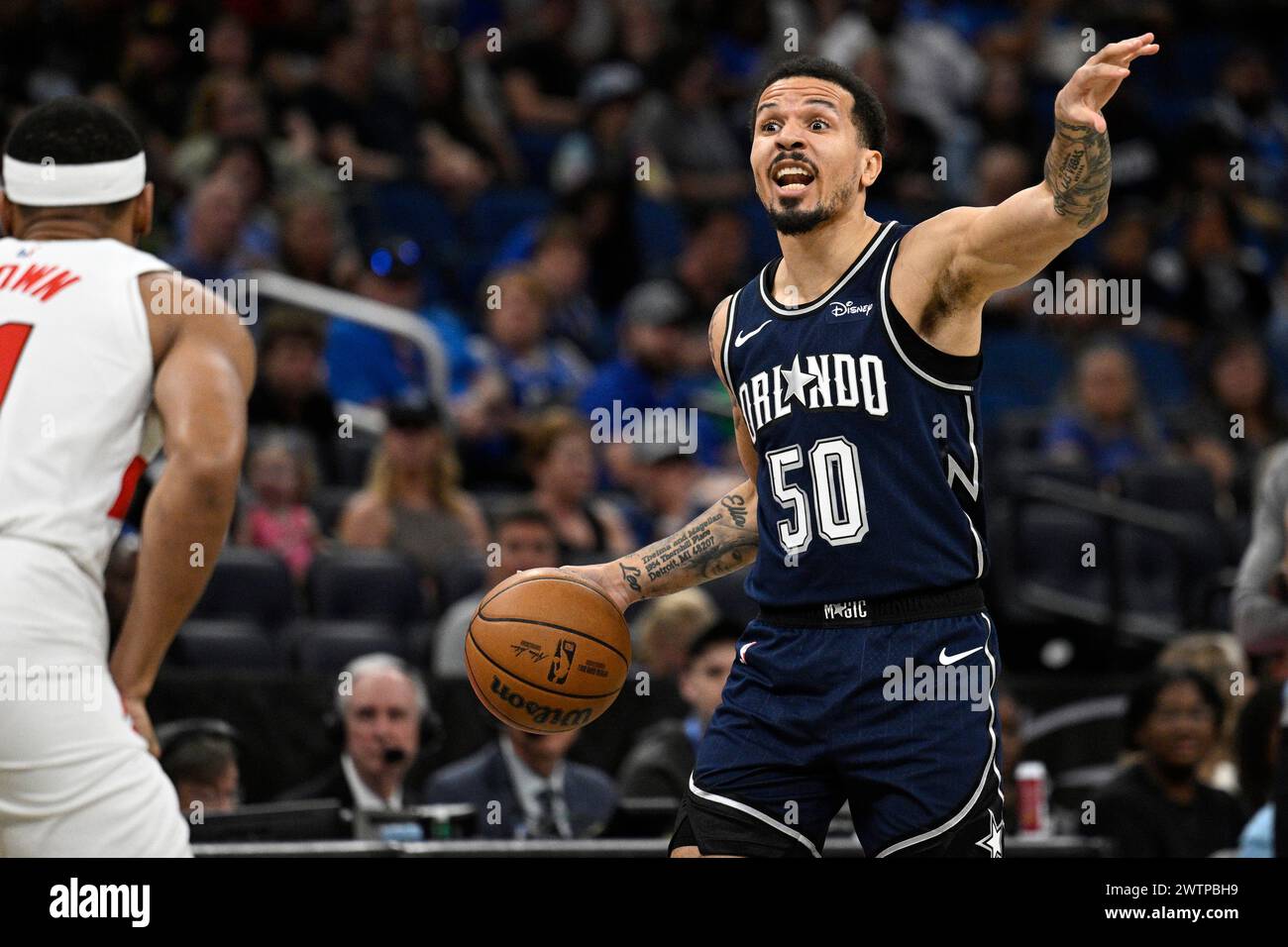 Orlando Magic guard Cole Anthony (50) calls out instructions as Toronto ...