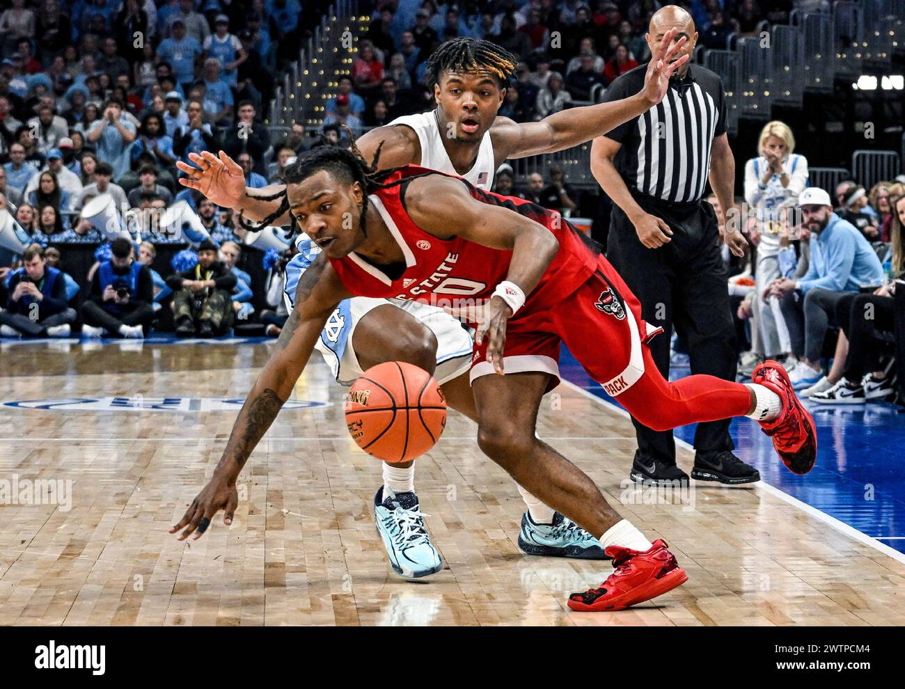 WASHINGTON, DC - MARCH 16: North Carolina State Wolfpack guard DJ Horne ...