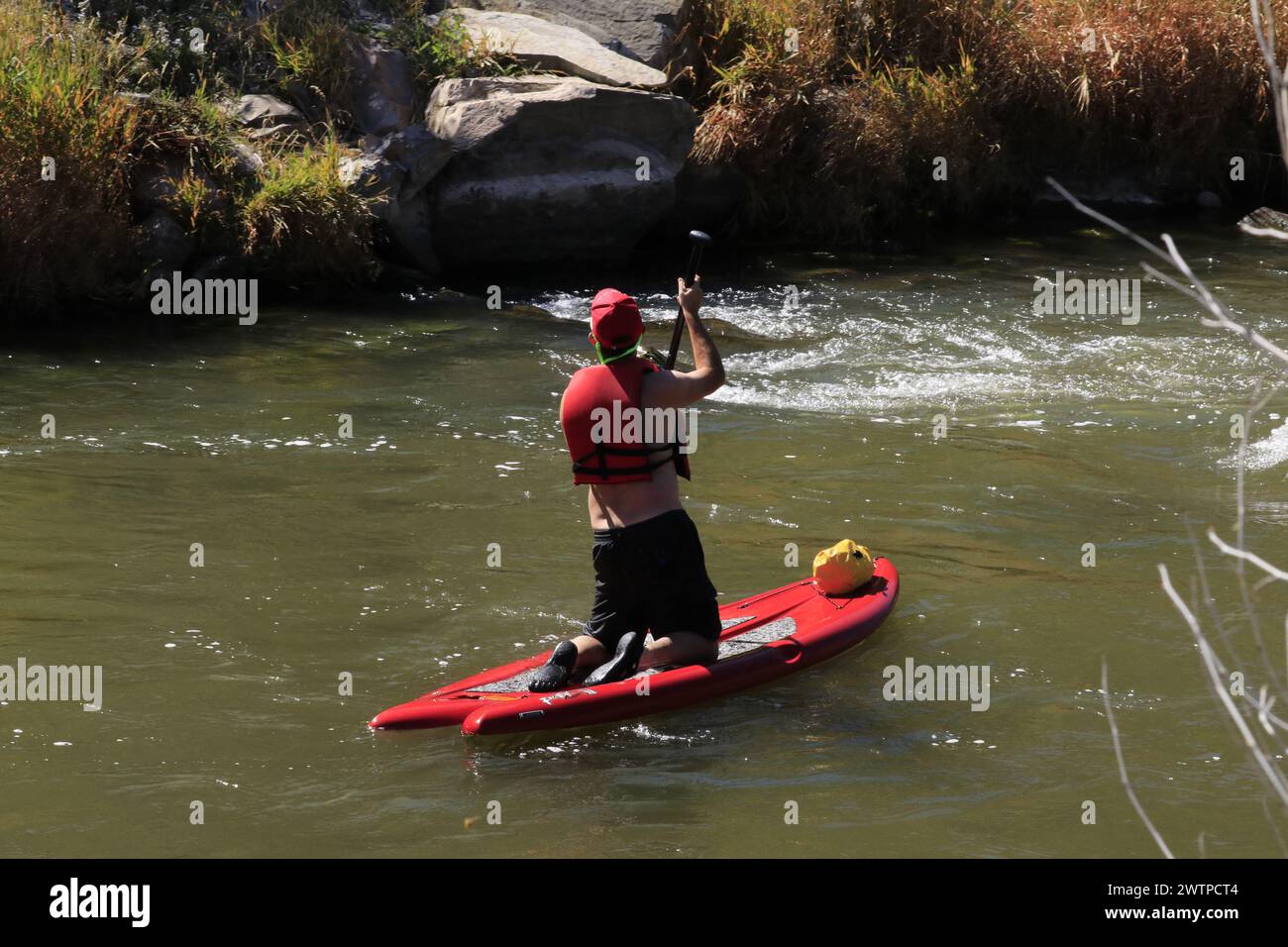 Free flowing water hi-res stock photography and images - Alamy