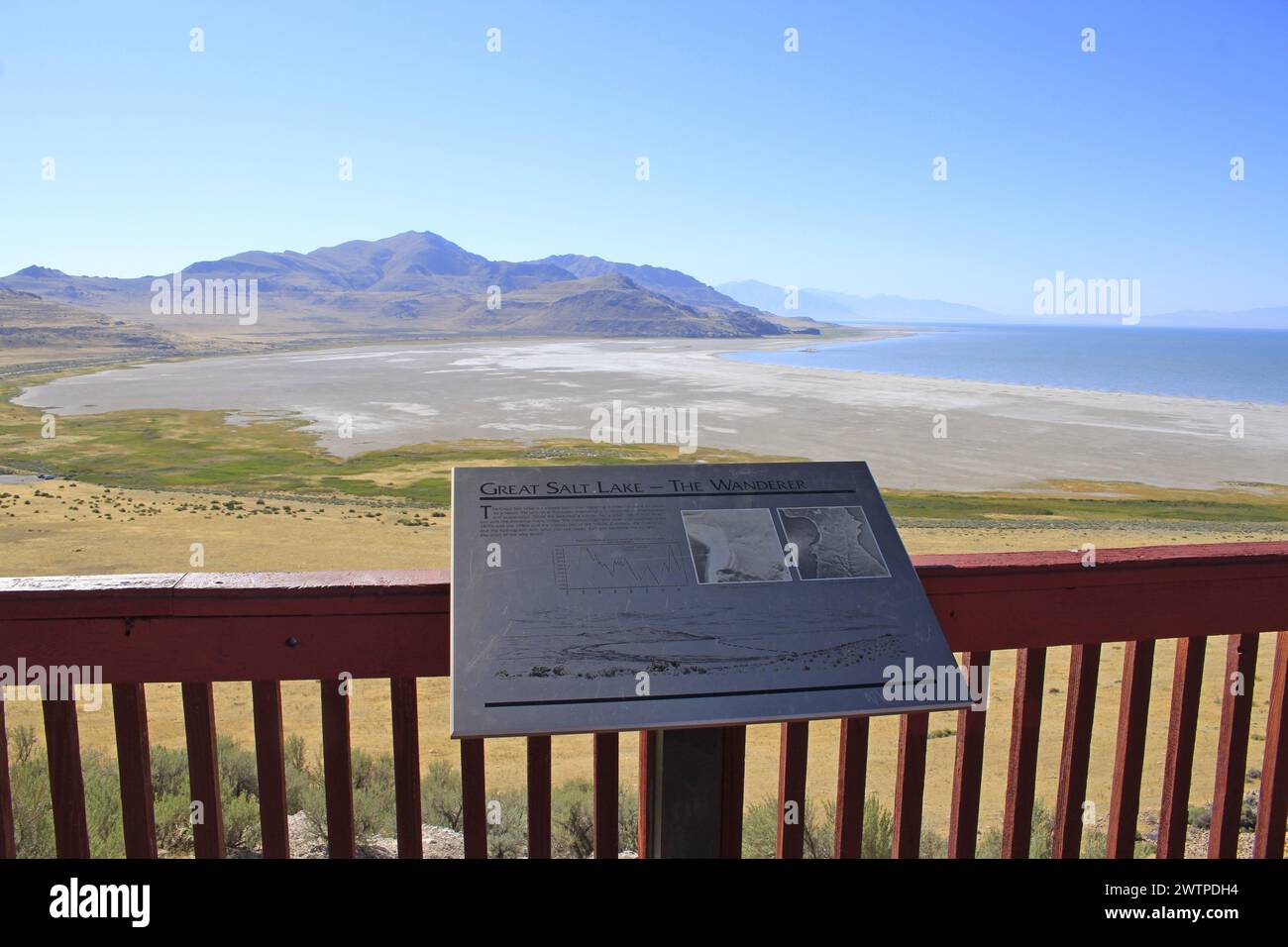 The great platform hi-res stock photography and images - Alamy