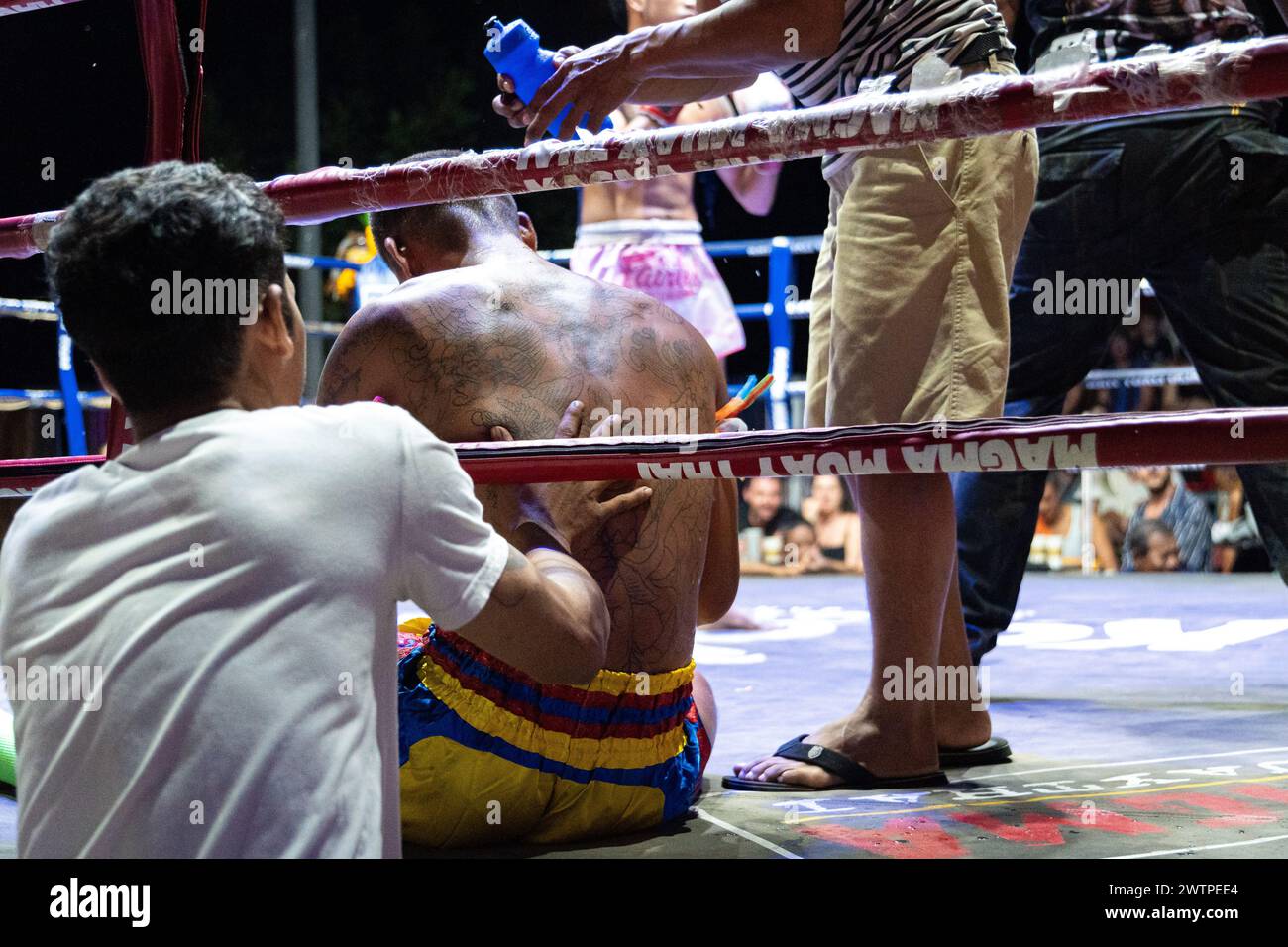 Knocked out thai boxer boxer hi-res stock photography and images - Alamy