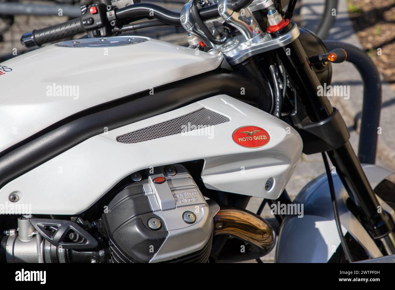 Moto new logo hi-res stock photography and images - Alamy