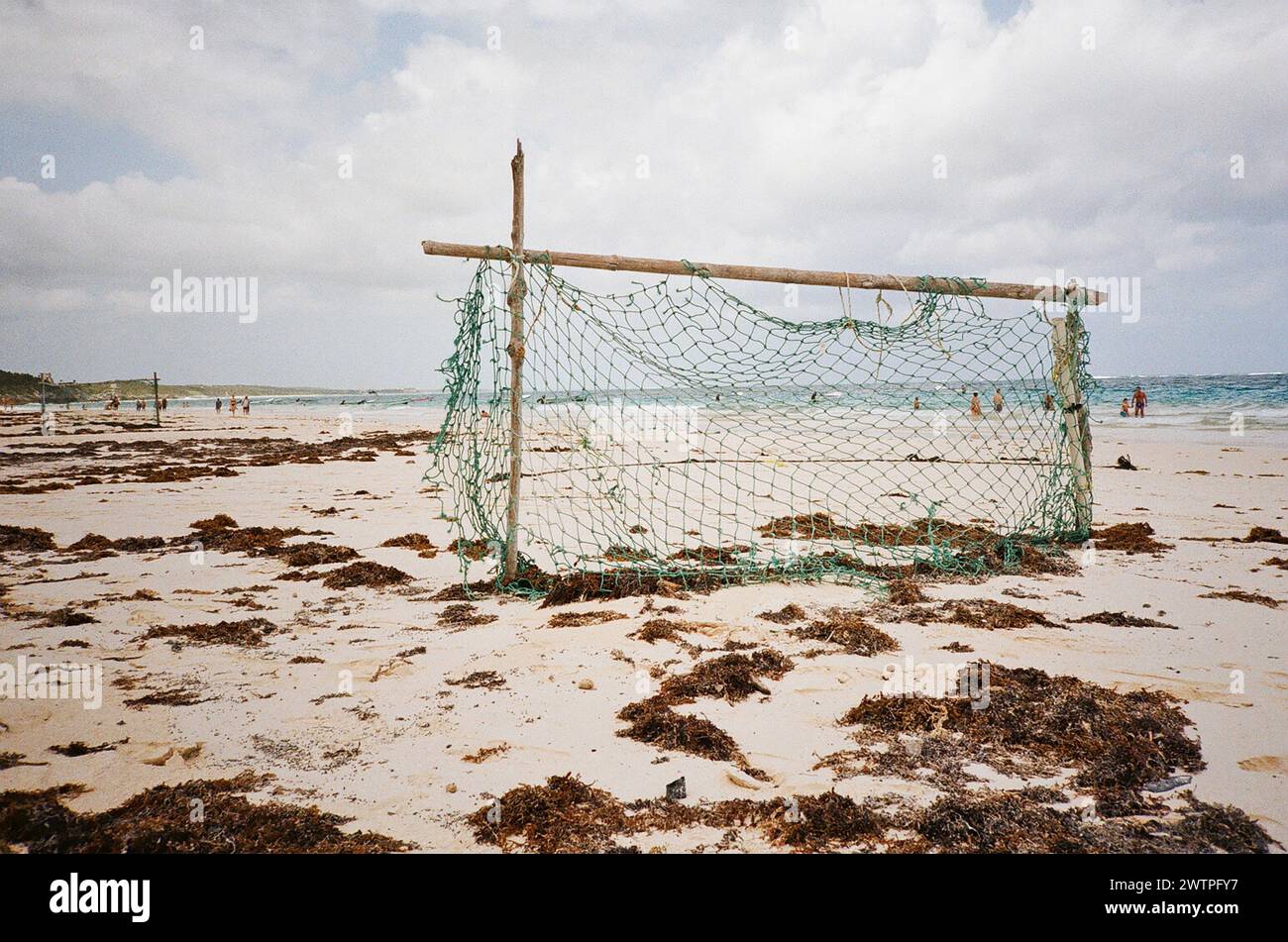 Ancient fishing net hi-res stock photography and images - Alamy