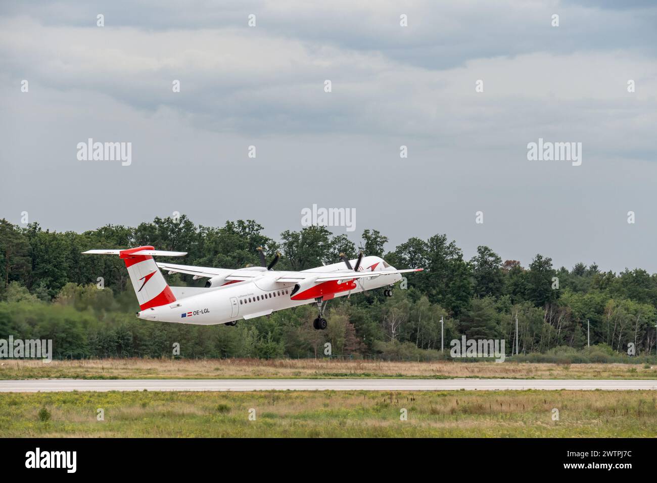 Frankfurt Germany 11.08.19 Austrian Airlines De Havilland Canada Dash 8 ...