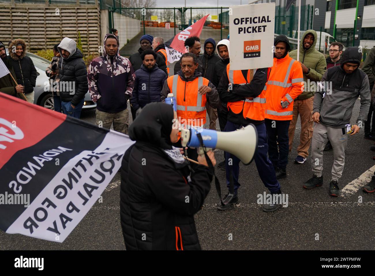 Amazon strike 2024 hi-res stock photography and images - Alamy