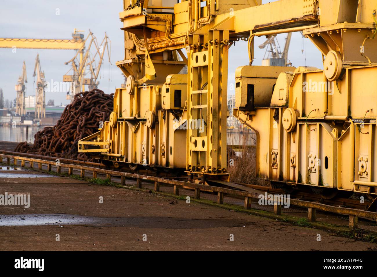 the quay of the ship repair yard including cranes Stock Photo - Alamy