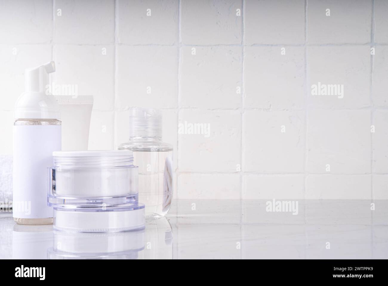 Skinimalism, skin minimalism skin care routine with washing gel, sun ...