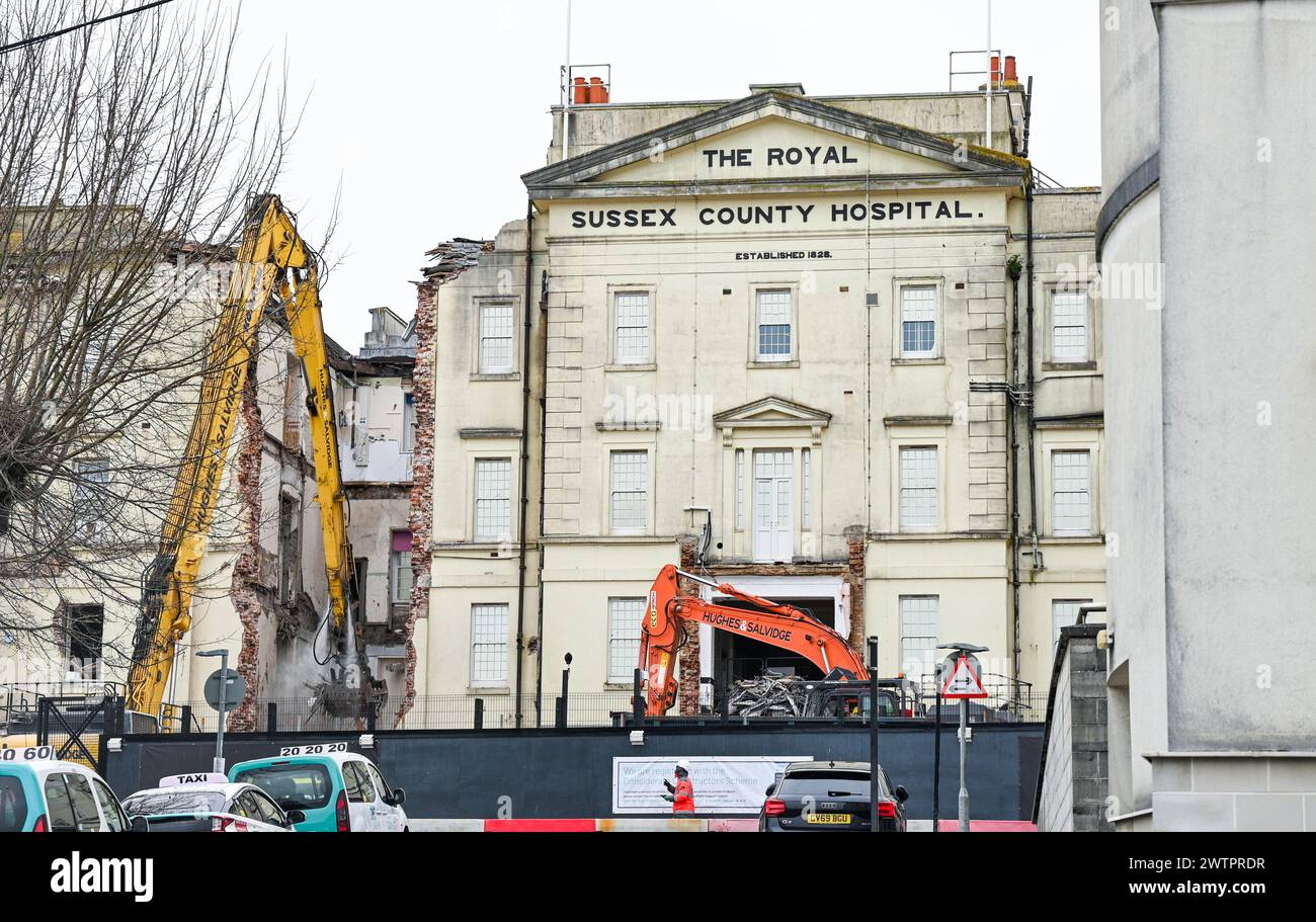 Rsch demolition hi-res stock photography and images - Alamy