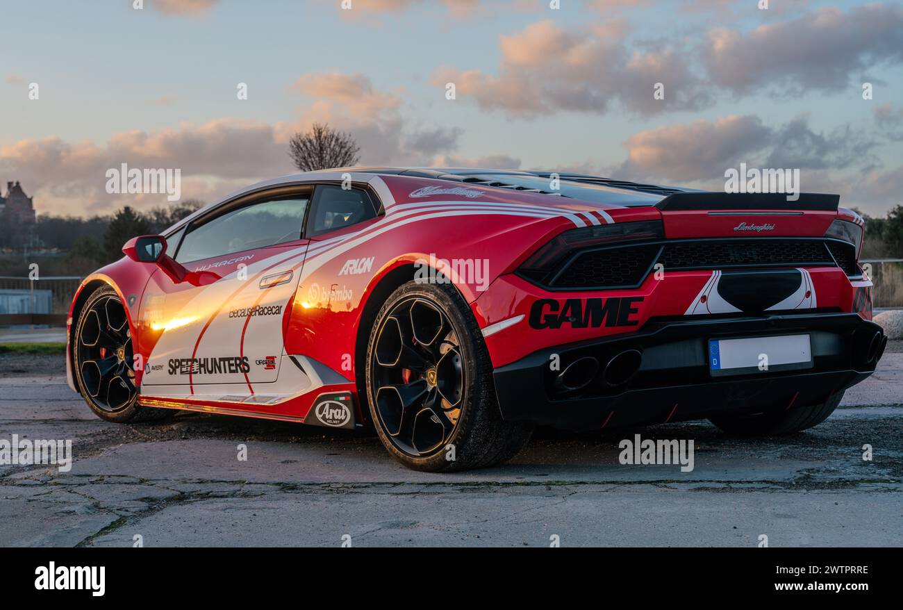 Lamborghini Huracan in track specification Stock Photo - Alamy