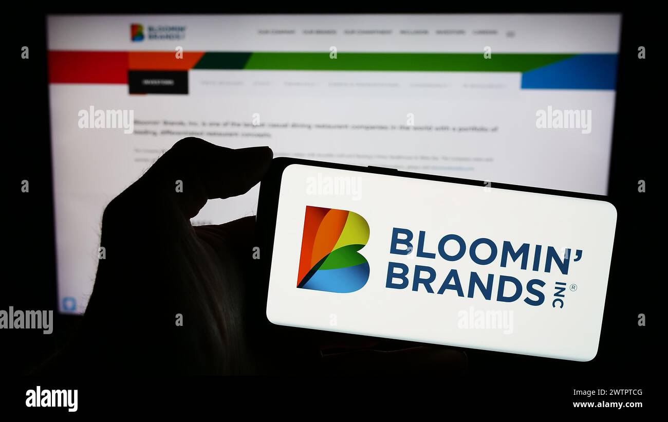 Bloomin brands logo hi-res stock photography and images - Alamy