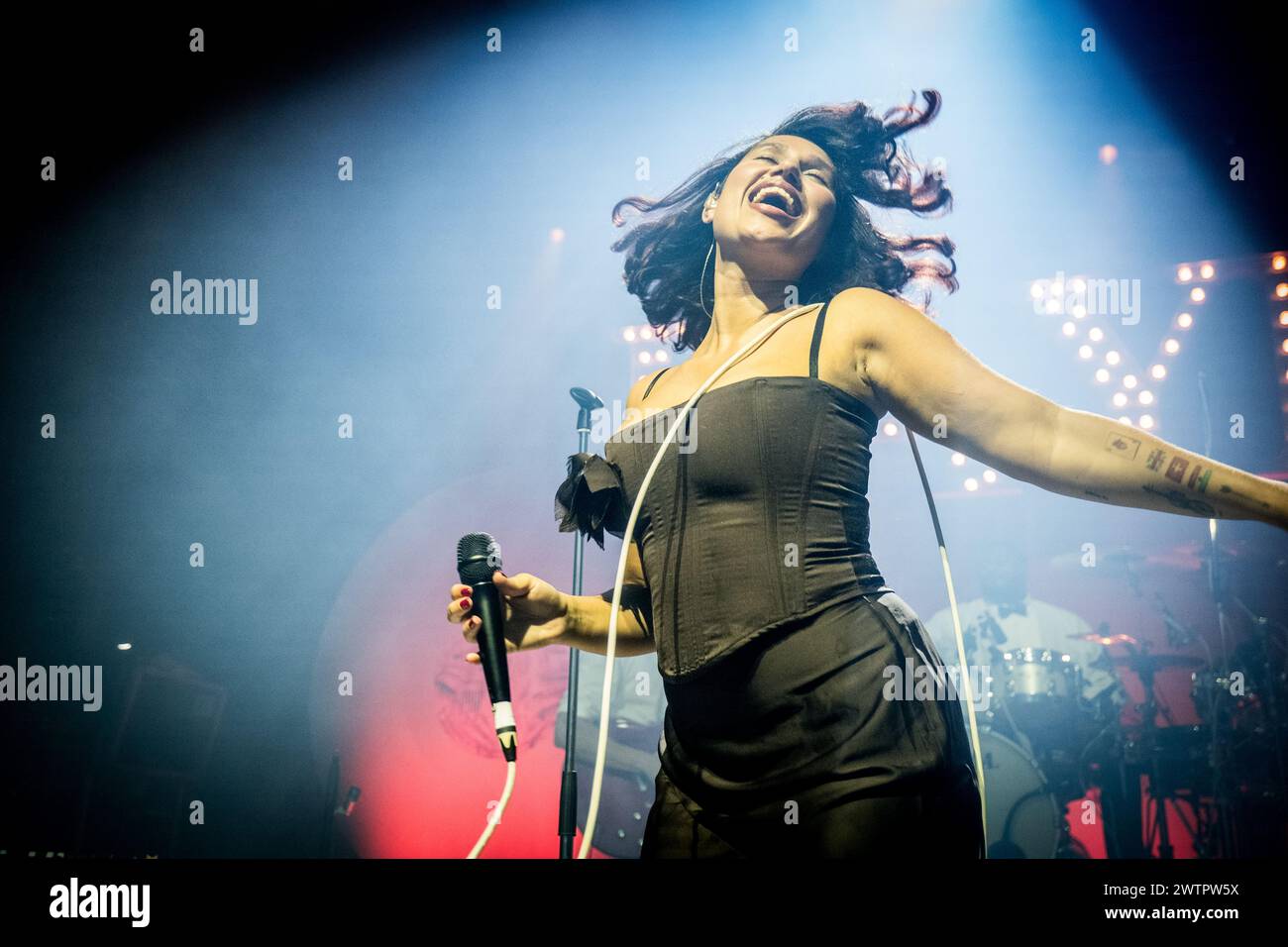 Raye singer hi-res stock photography and images - Alamy