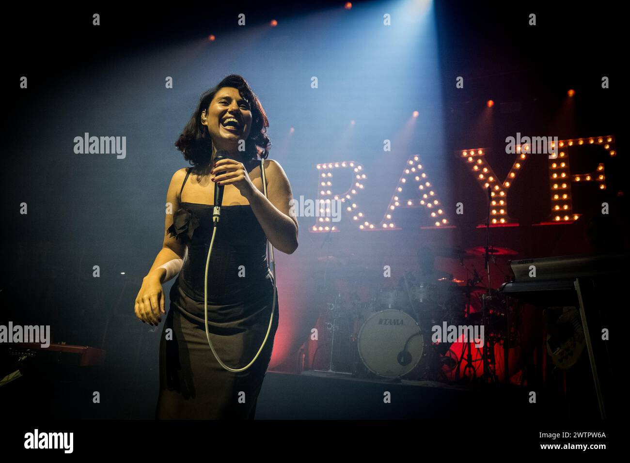 Raye singer hi-res stock photography and images - Alamy