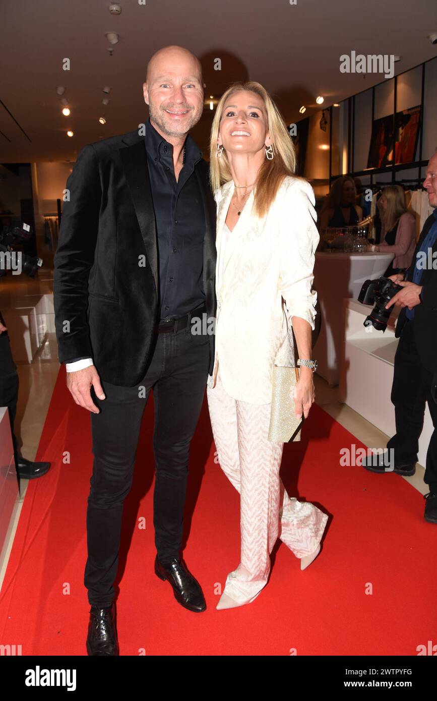 Roger Rankel Beststellerautor Sandra Abt Dirndl Designerin Muenchen 18. ...