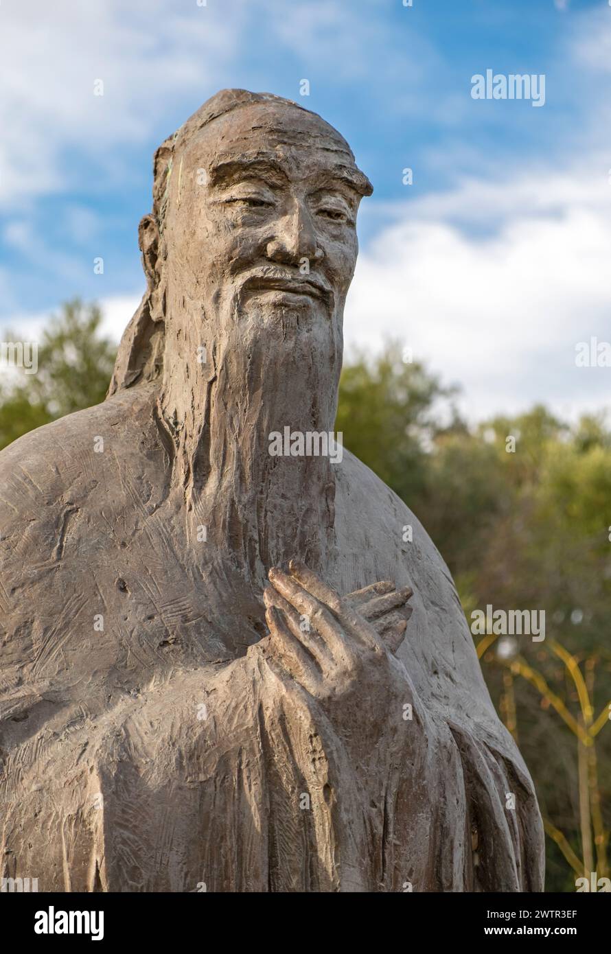 Socrates and confucius hi-res stock photography and images - Alamy