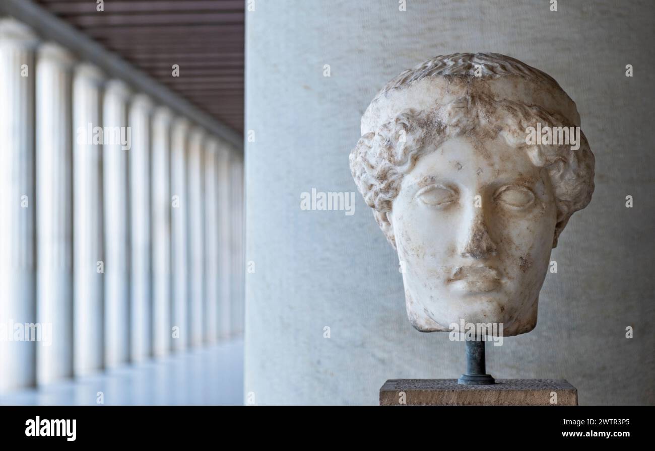 Artemis statue sculpture ancient hi-res stock photography and images ...