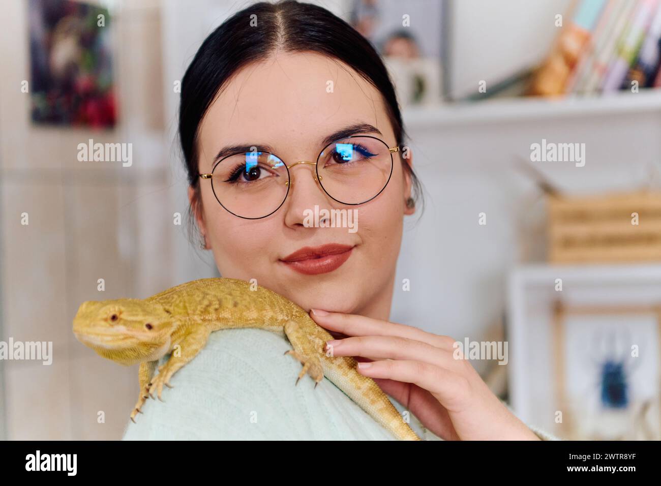 Beautiful Woman Posing with Her Adorable Bearded Dragon Pets Stock ...