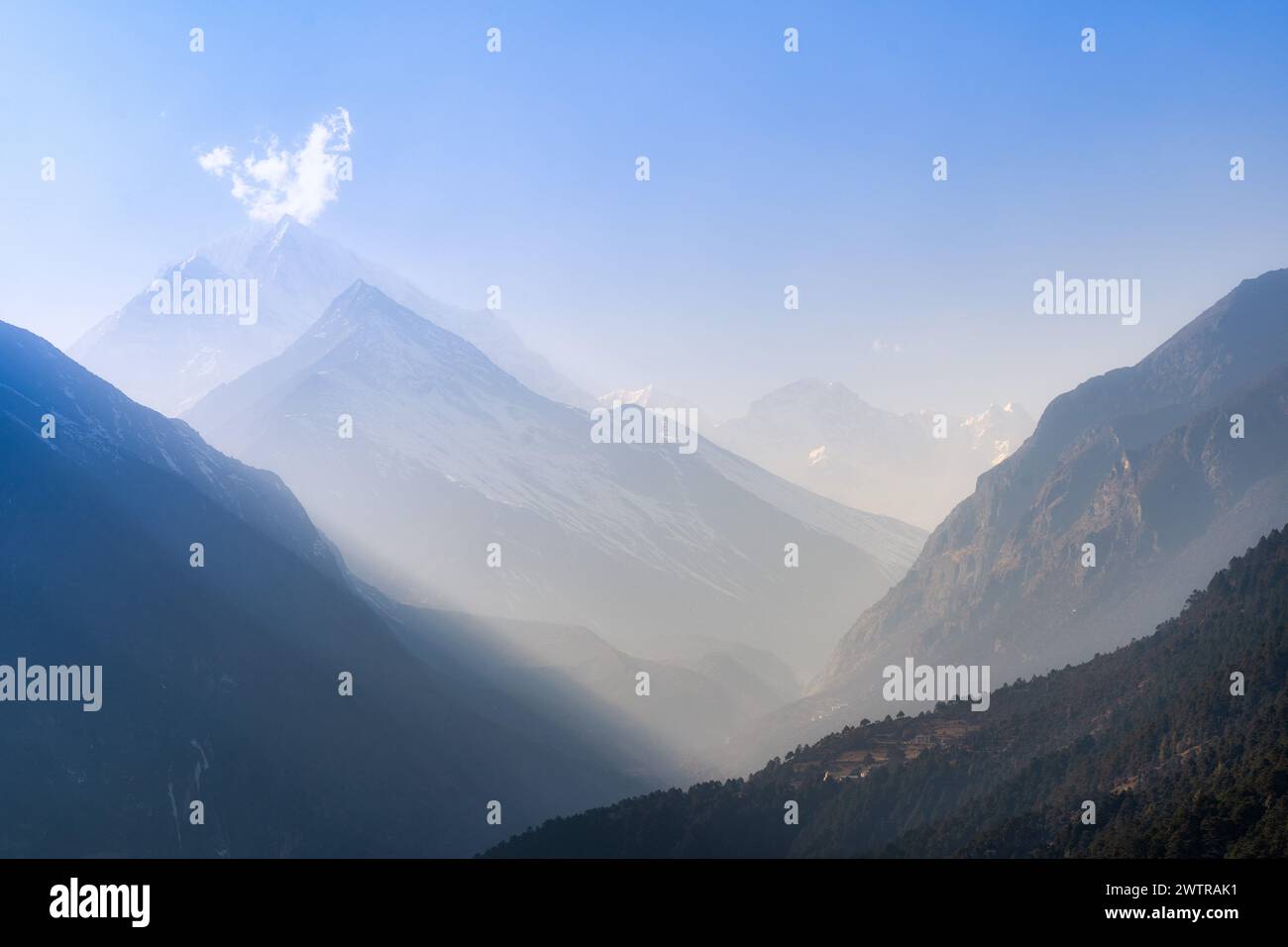 A view of the Himalaya Mountains in the Morning Light Stock Photo - Alamy