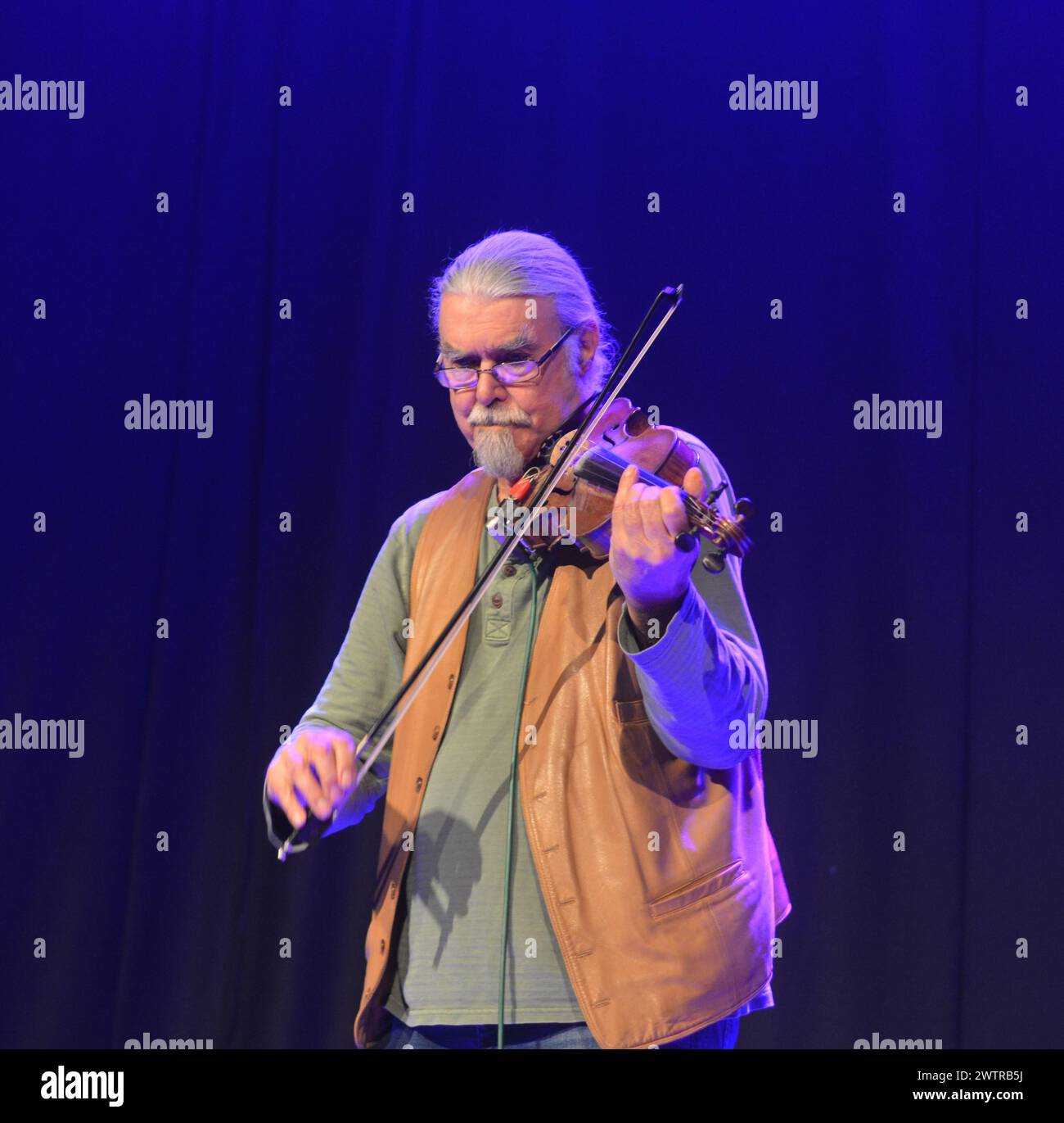 John melody hi-res stock photography and images - Alamy