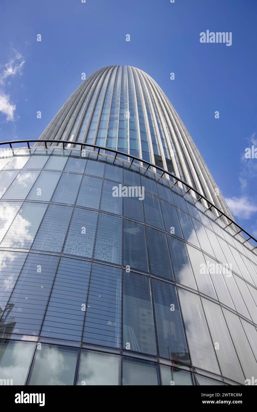 very modern 5 star hotels in downtown amman jordan Stock Photo - Alamy