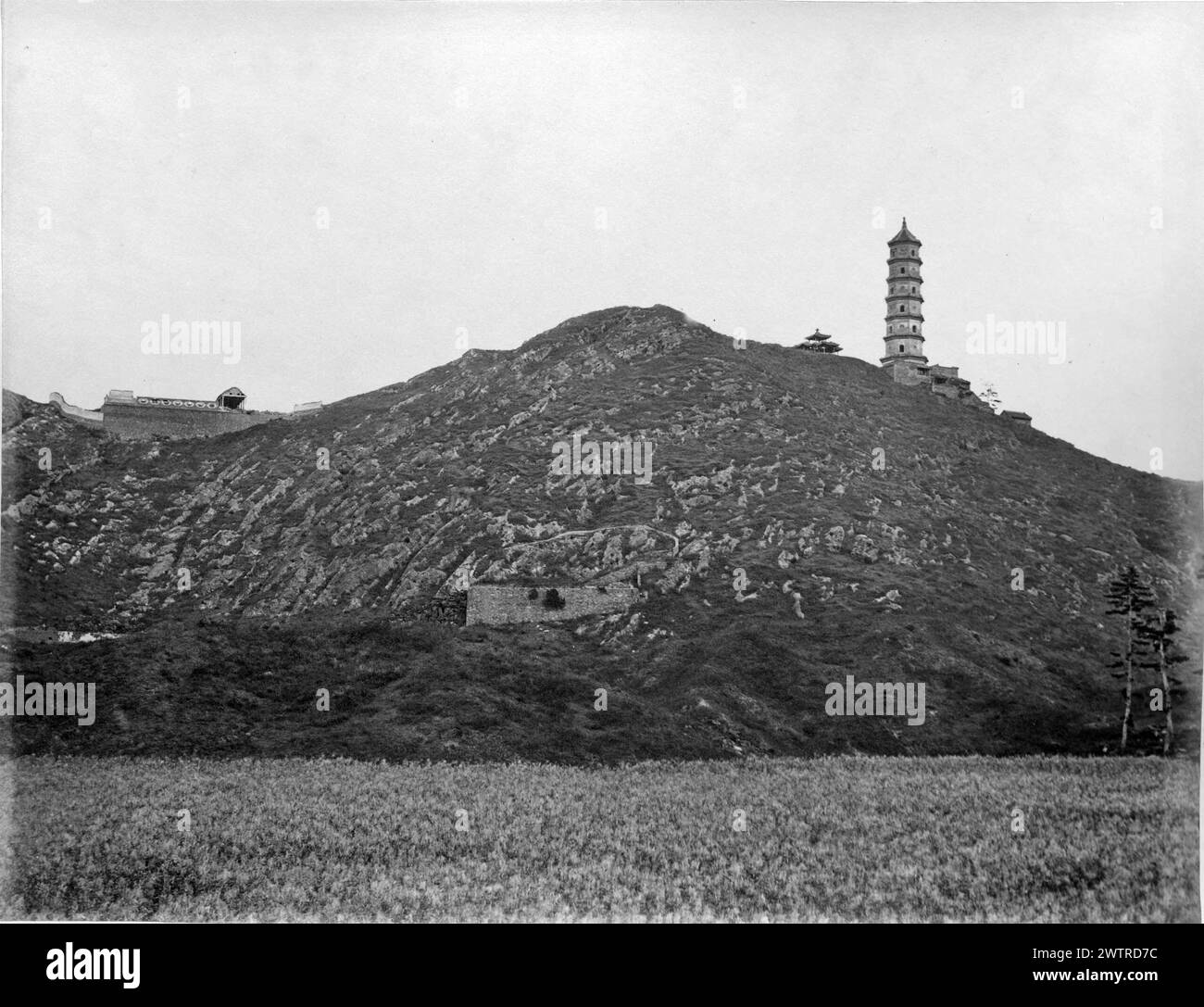 Yuquan tower hi-res stock photography and images - Alamy